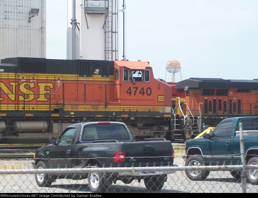 BNSF 4740